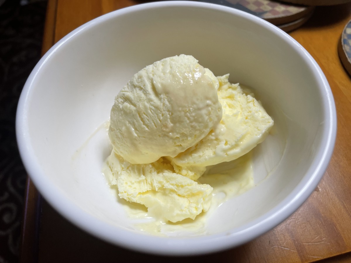 Lemon Curd Ice Cream | The Charmed Kitchen
