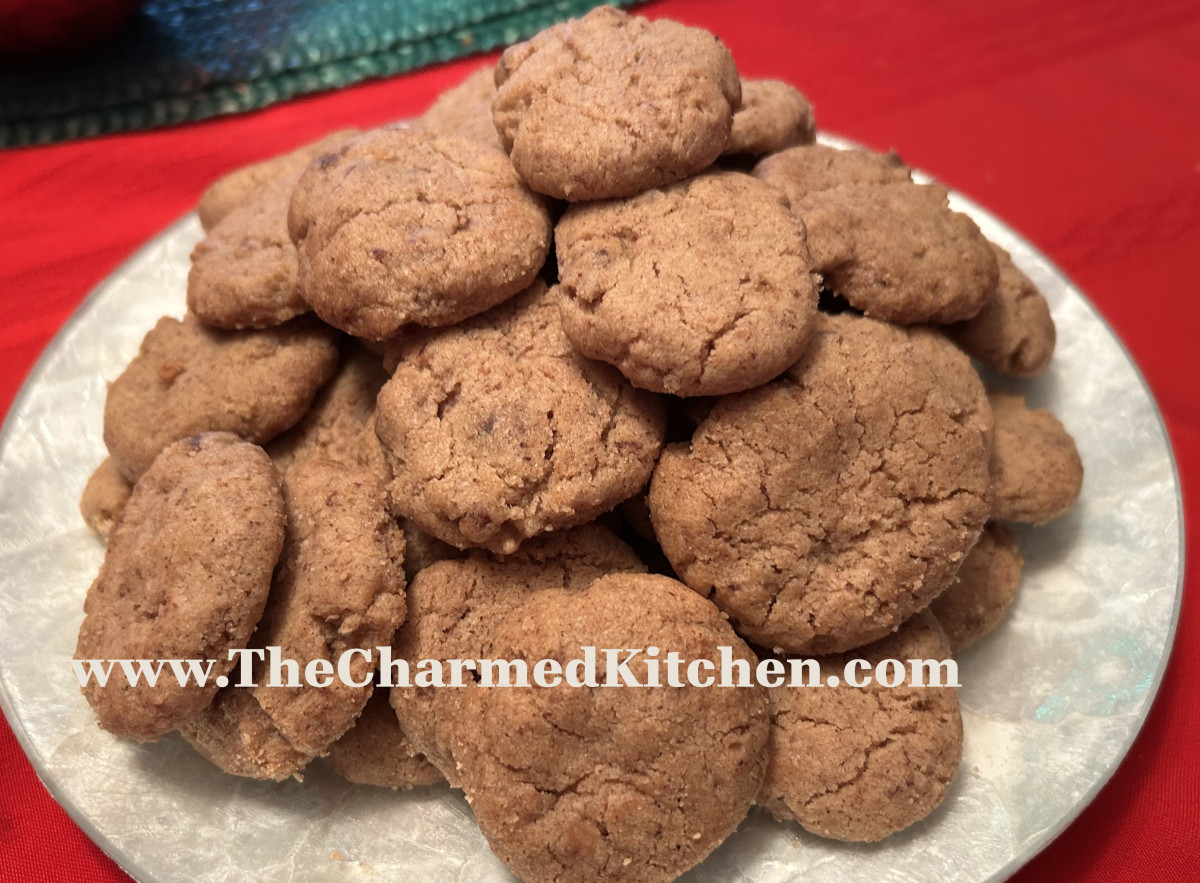 cinnamon sandy pecan cookies | The Charmed Kitchen